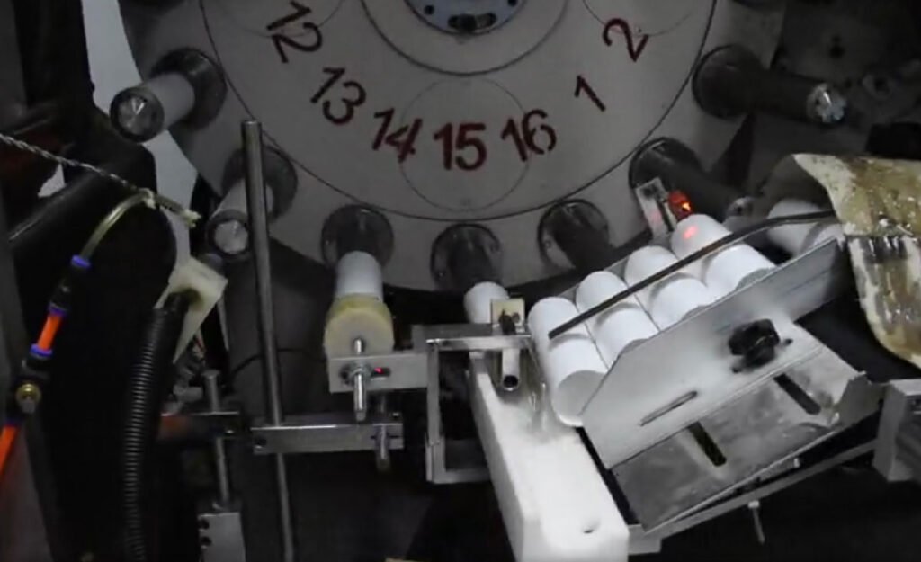 Silkscreen Printing VS Offset Printing - Aluminum Bottles